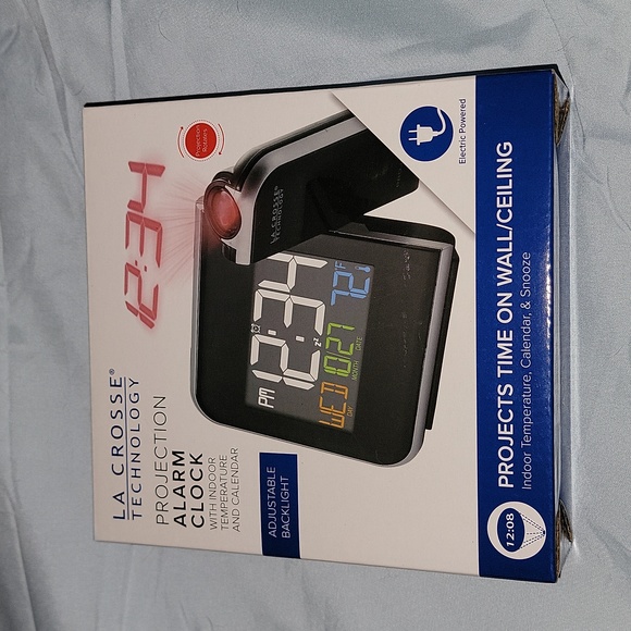 La Crosse technology | Other | La Crosse Projection Alarm Clock | Poshmark